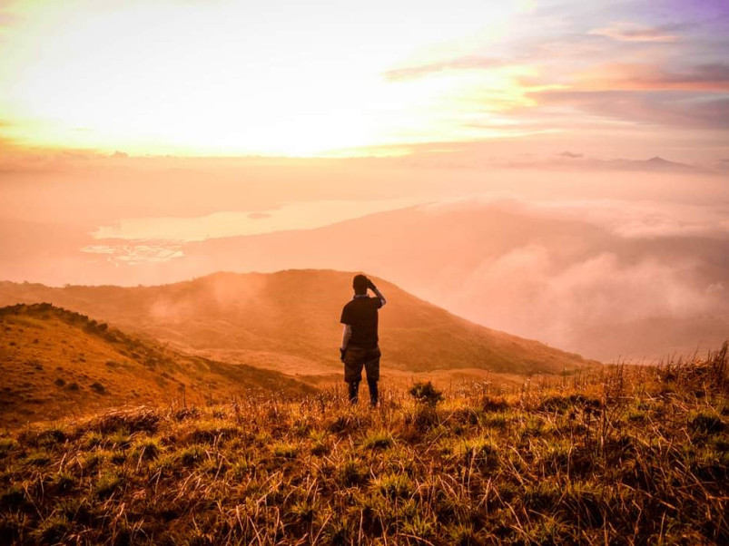 Hiking in Zambales - Mountains PH