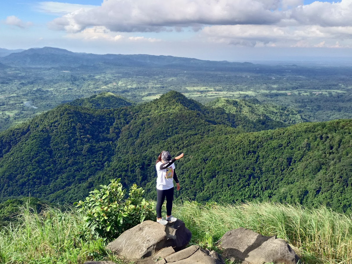 Hiking in the Philippines - Mountains PH