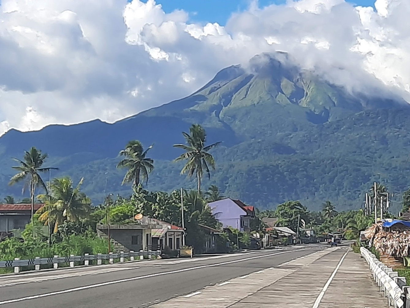 Mt. Bulusan - Mountains PH