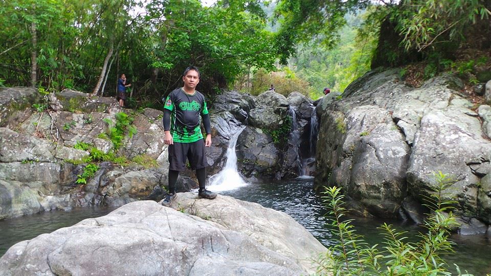 Hiking in Bulacan - Mountains PH
